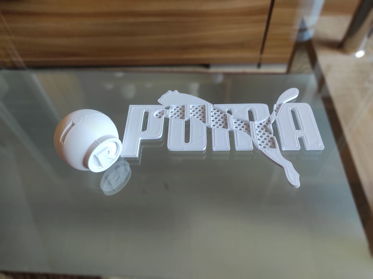 STL file PUMA TABLE DESK DECOR, HOME DECOR, PUMA TREND・3D printing idea ...
