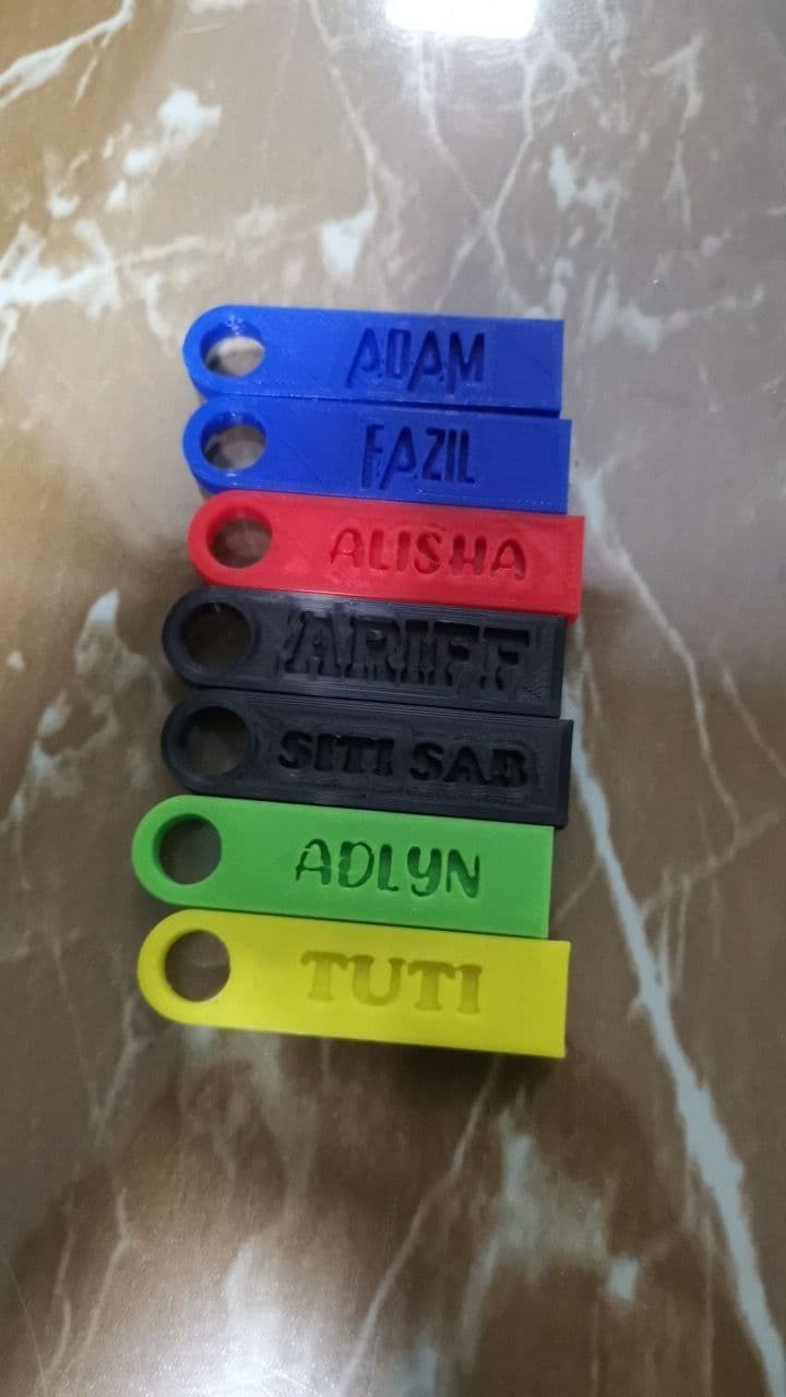 SCAD file thumb drive keychain openscad 🗝️・3D print object to download ...