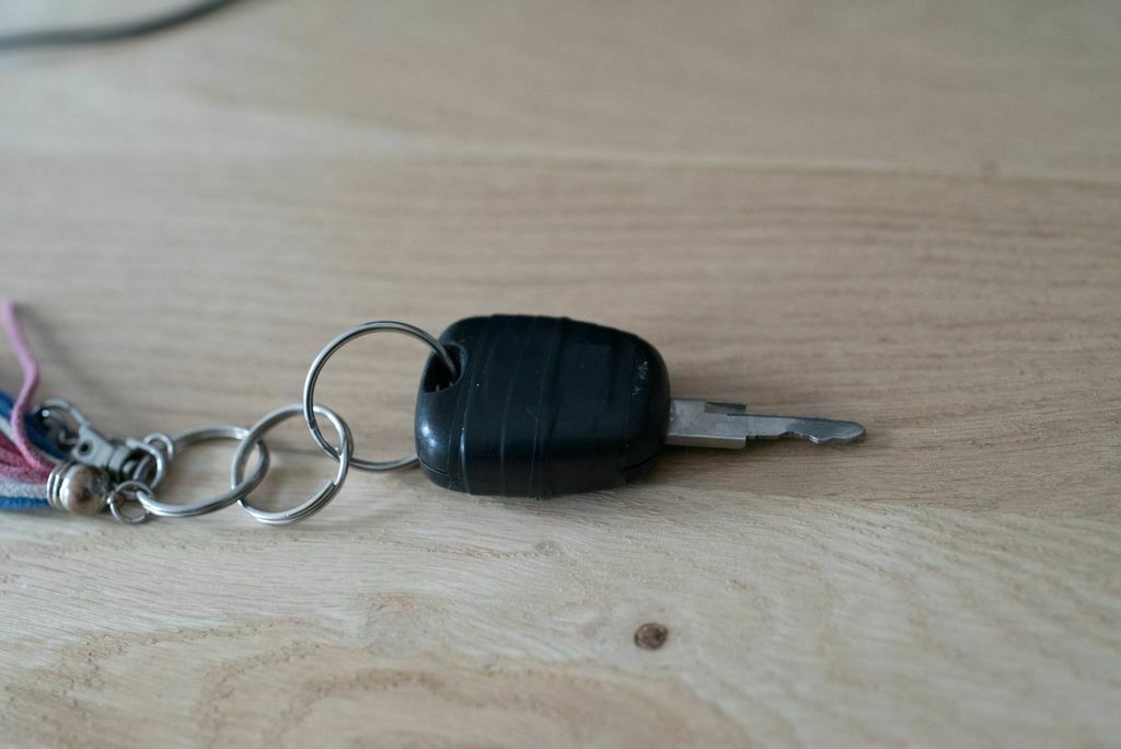 Free 3D file Buttons replacements for Peugeot 206 car key・3D printing ...