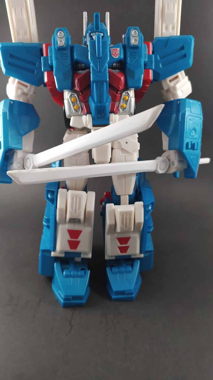 Archivo STL Swords set for Transformers Leader Class & Masterpiece ⚔️ ...