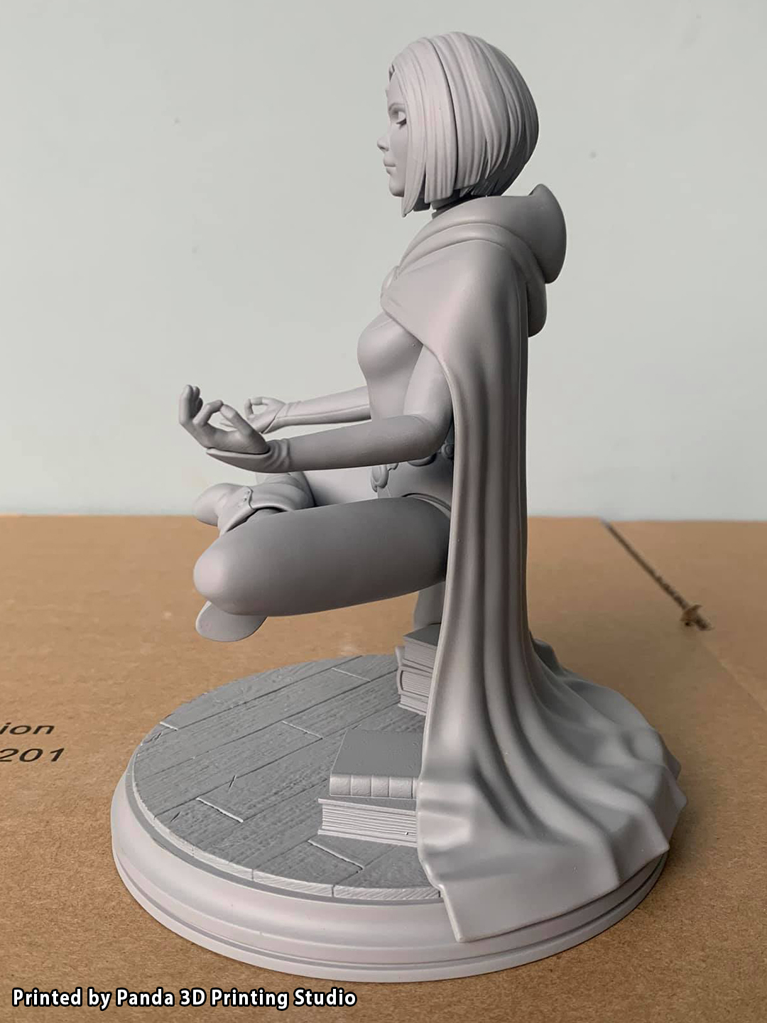3D file Meditating Raven Stl Files 🐦・3D print model to download・Cults