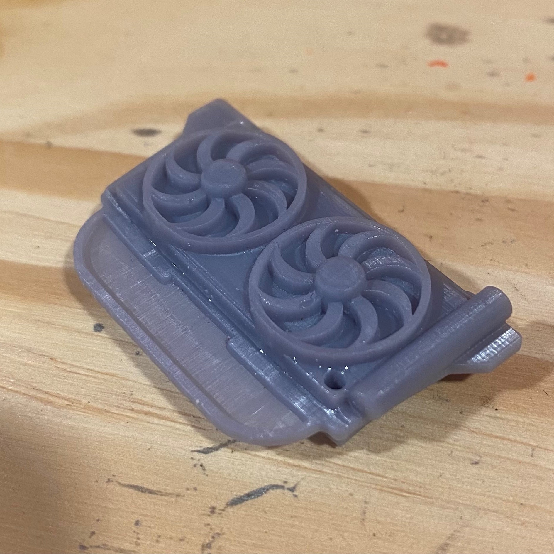 STL file 1/24 Scale Custom Dual Fan Radiator・3D printable model to ...