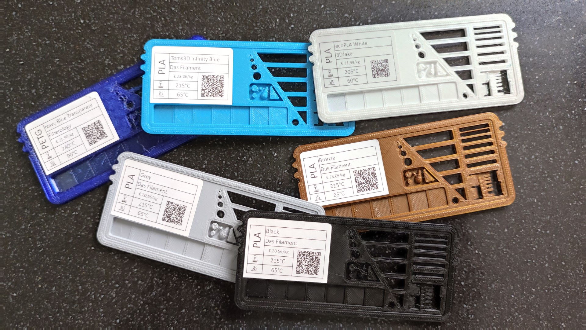 Free STL file Filament Swatch 🪢・Template to download and 3D print・Cults