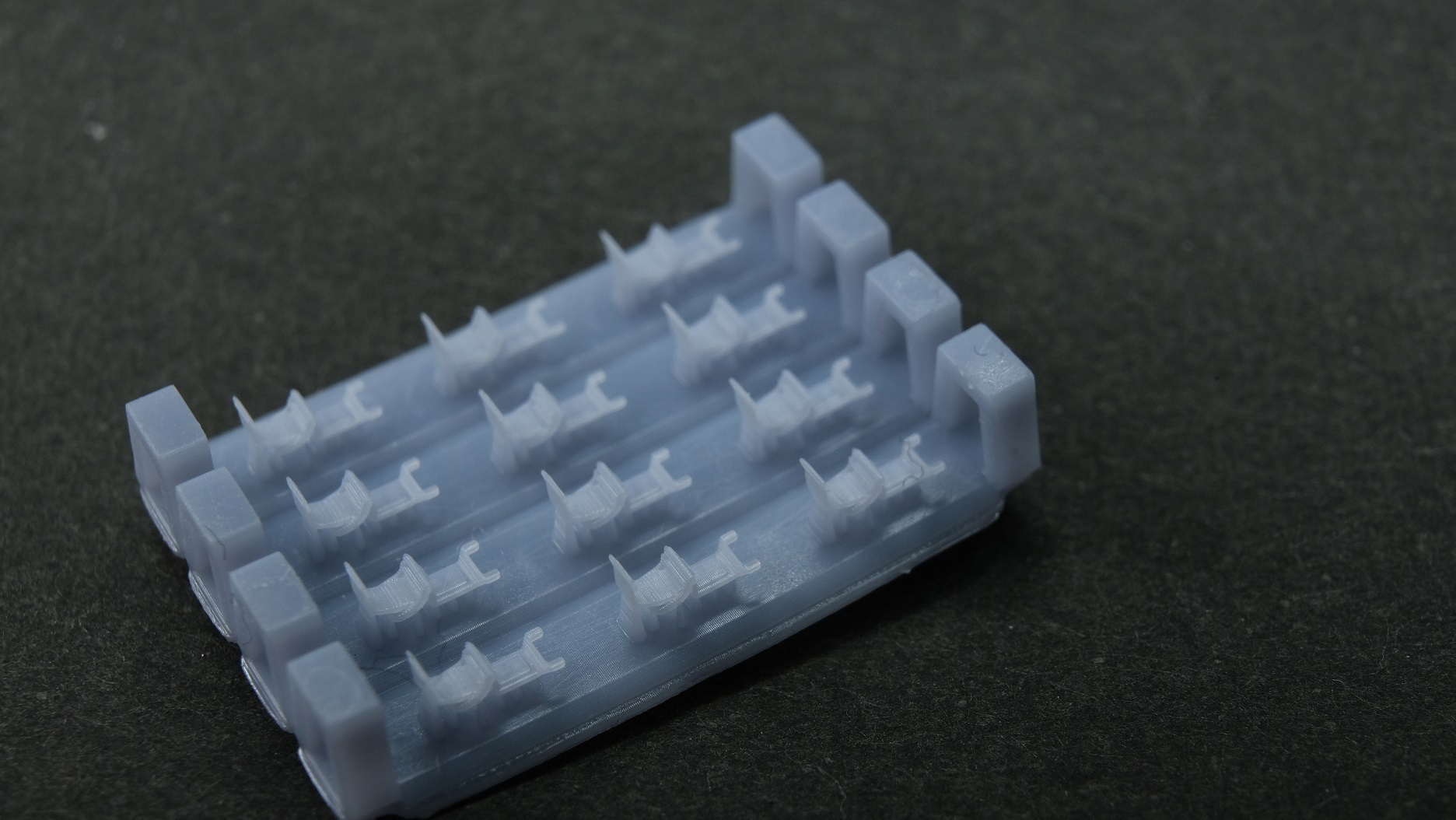 STL file 1/35 early panzer tool clamps 👽・3D printer model to download・Cults