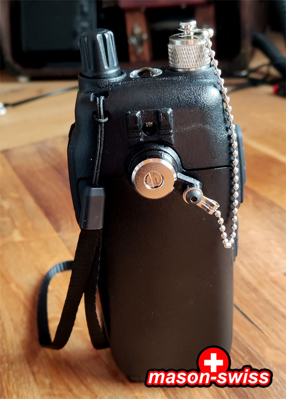 Free 3D file Presidnet Randy III, holder for the antenna cap chain ...