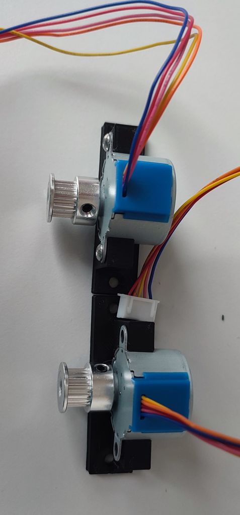 Archivo 3D gratis Soporte de motor minimalista 28BYJ-48 👽・Plan ...