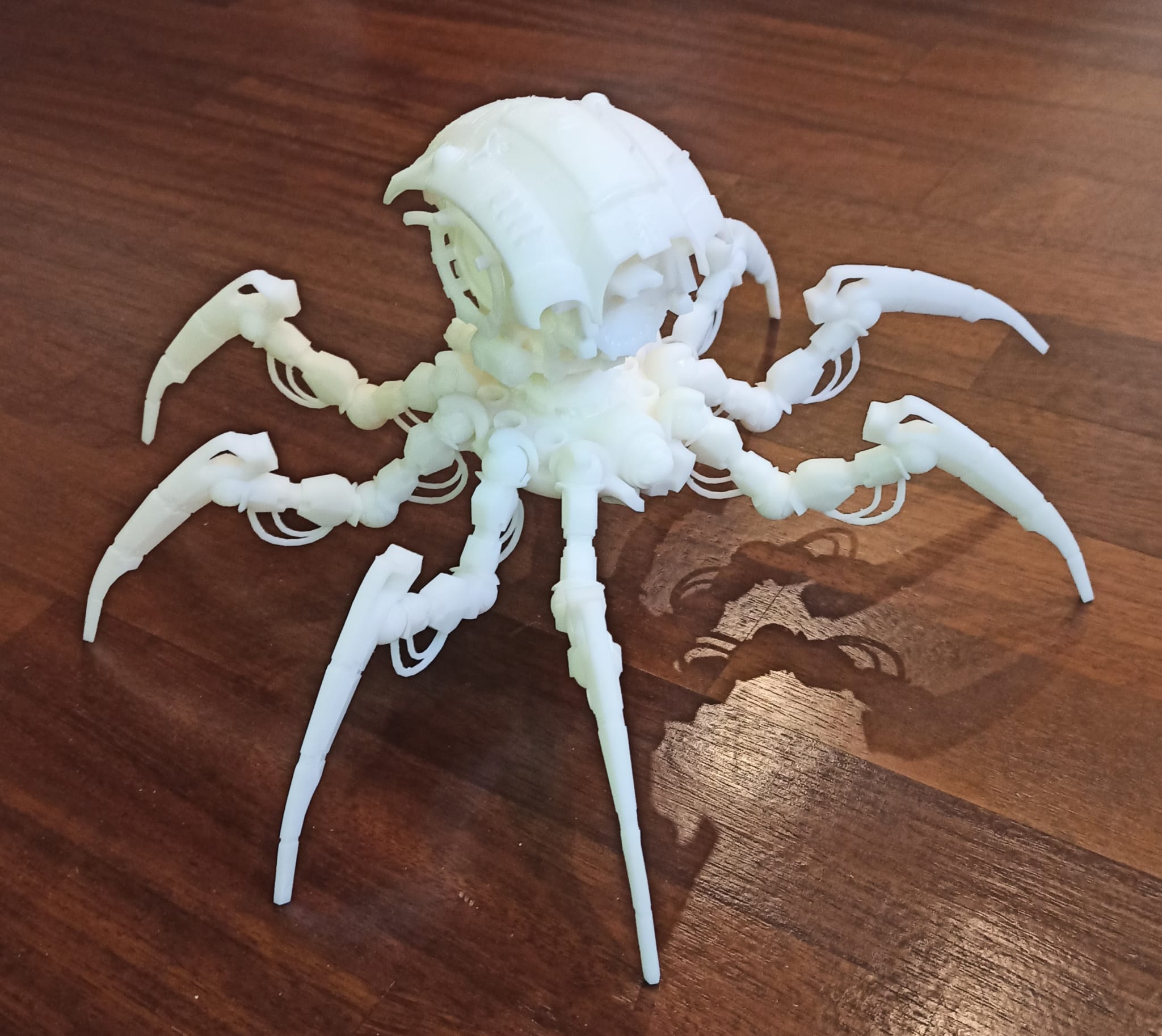 3D printed Canoptek Knight • made with Photon mono・Cults