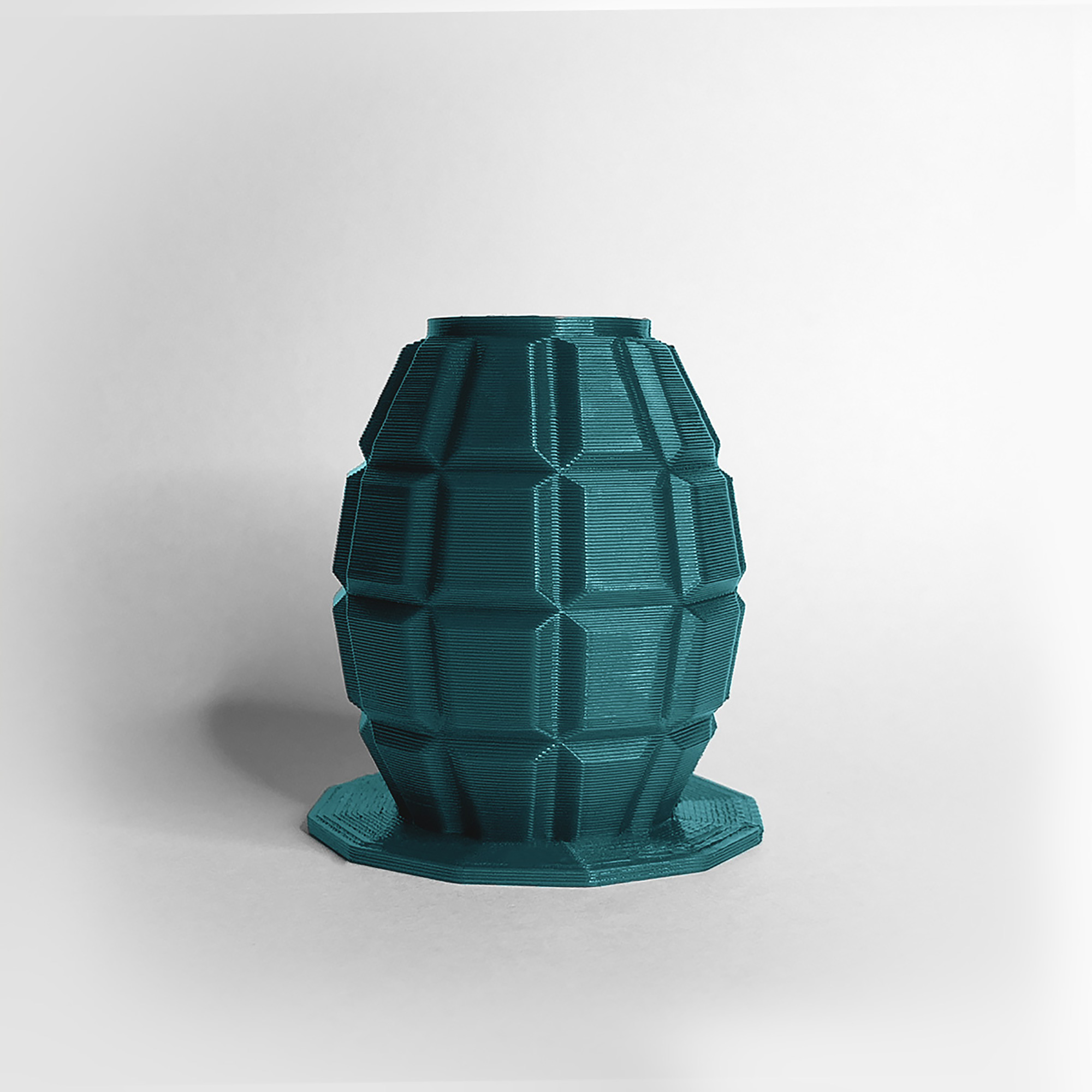 STL file Grenade container・3D printing idea to download・Cults