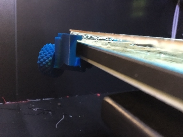 Free 3D file Flashforge Creator Pro Glass Adjustable Bed Bracket (MOD ...