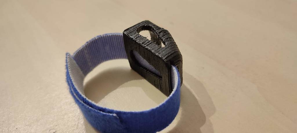 Free 3D file RunCam Thumb Pro Support VELCRO・3D printer model to ...