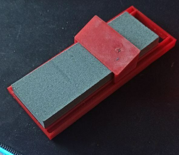 Free STL file Knife sharpener 🔪・3D printing model to download・Cults