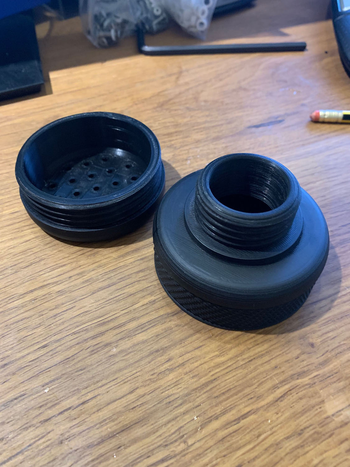 STL file Gas Mask Sniffer Box・3D printing idea to download・Cults