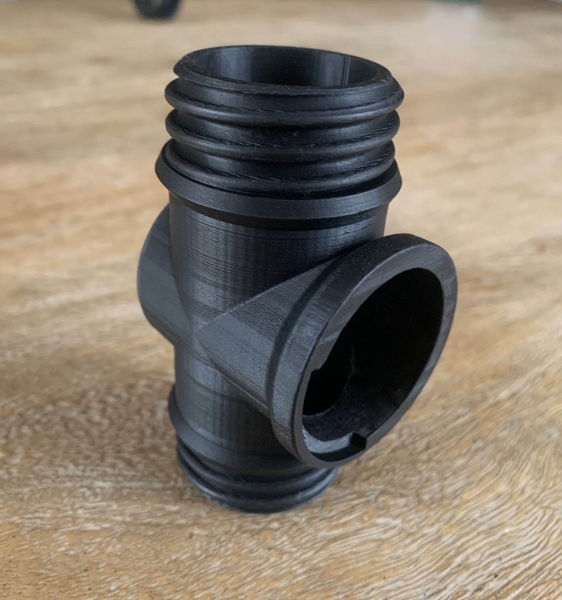 STL file Gas Mask Hose Valve・3D printing template to download・Cults