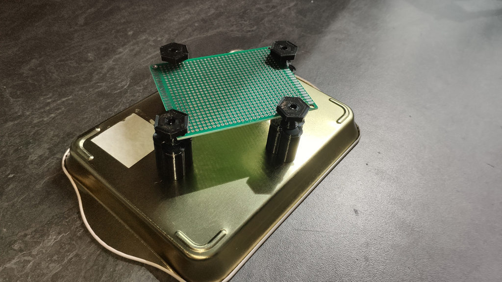 Free STL file Magnetic base PCB board holder・3D printing design to ...