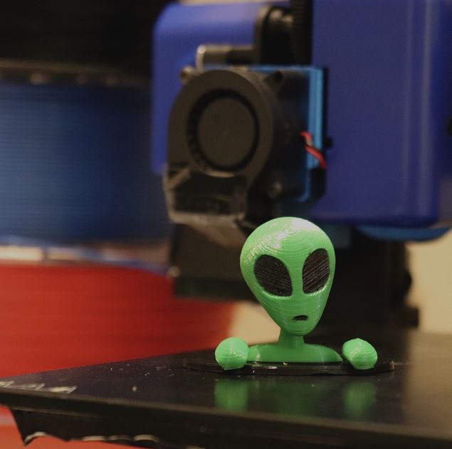 Free STL file green alien・3D print design to download・Cults