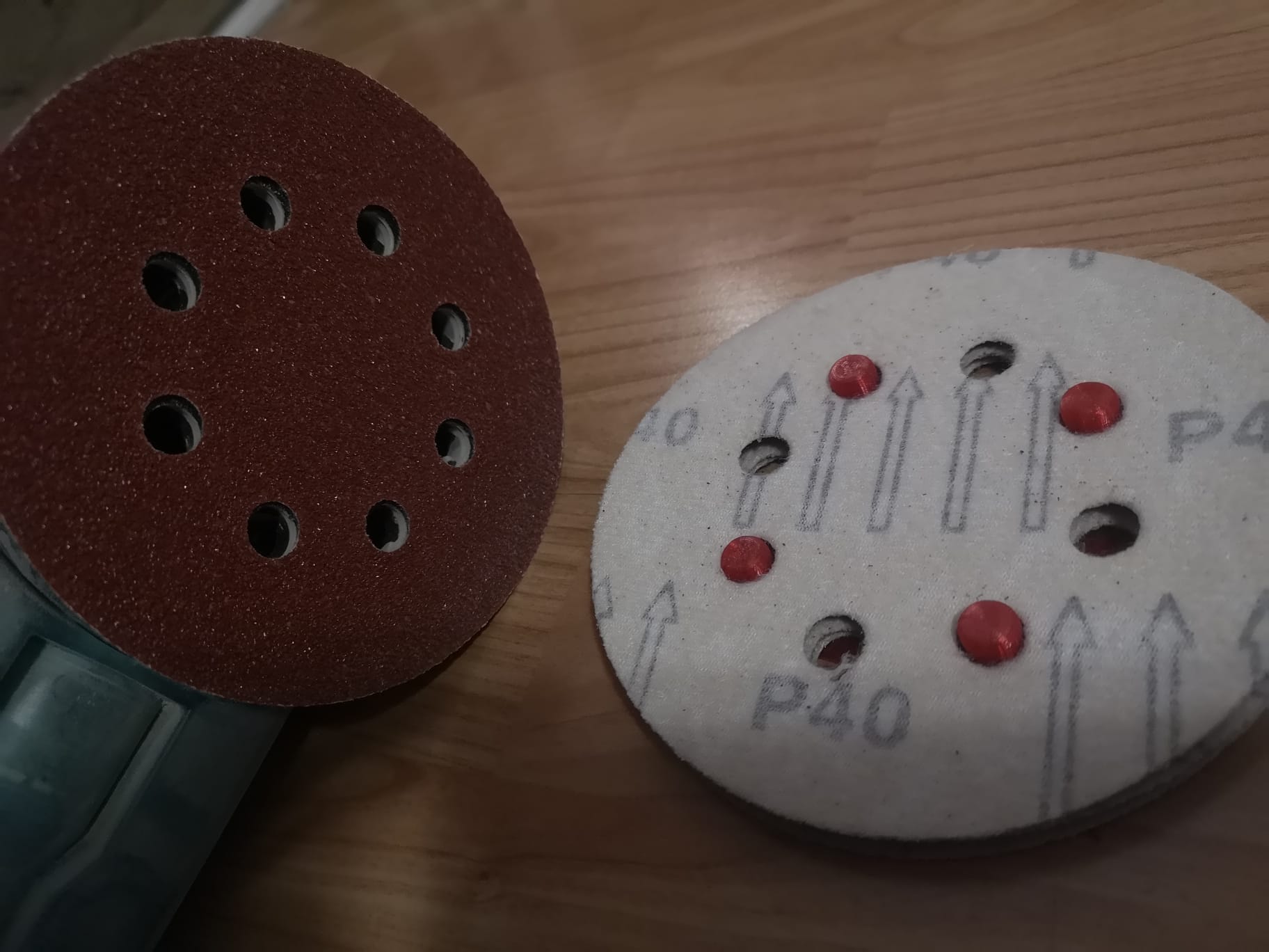 Free STL file Guide for sandpaper・3D printer model to download・Cults