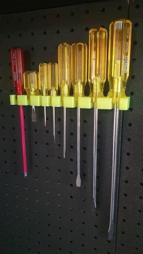Free 3D file Pegboard Screwdriver Rack (Flat-head) 🪛・Object to download ...