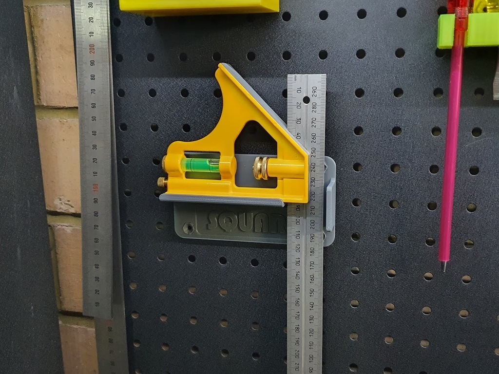 Free 3D file Pegboard Square Holder 🟪・3D printable design to download・Cults