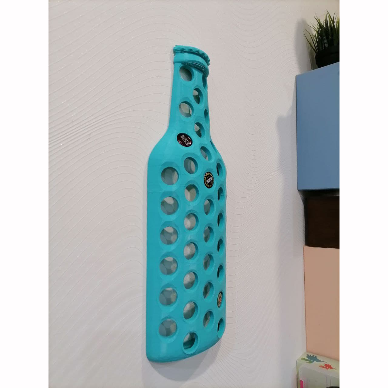 STL file 3D holder for a collection of beer bottle caps 🍺・3D printable ...