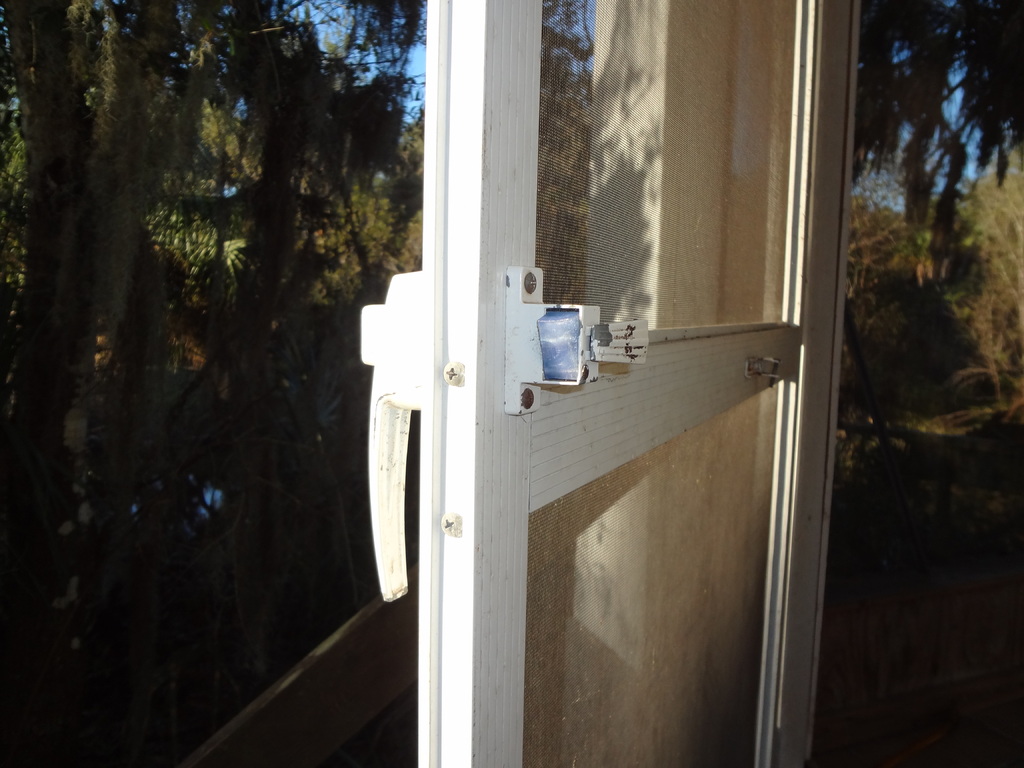Free 3D file Screen door latch・Object to download and to 3D print・Cults