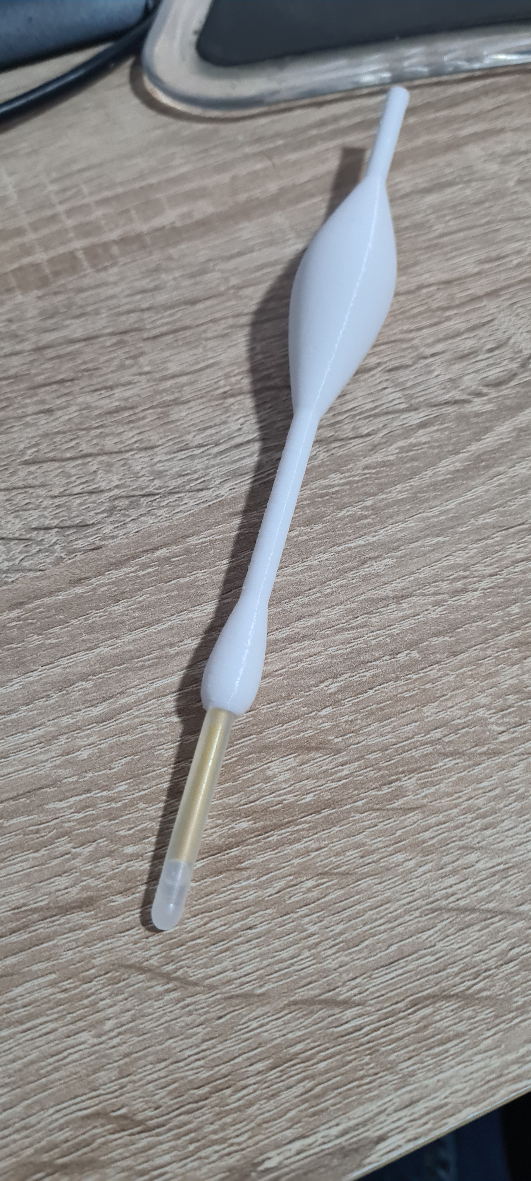 Free STL file Float / Pose with bend light attachment・3D print design ...