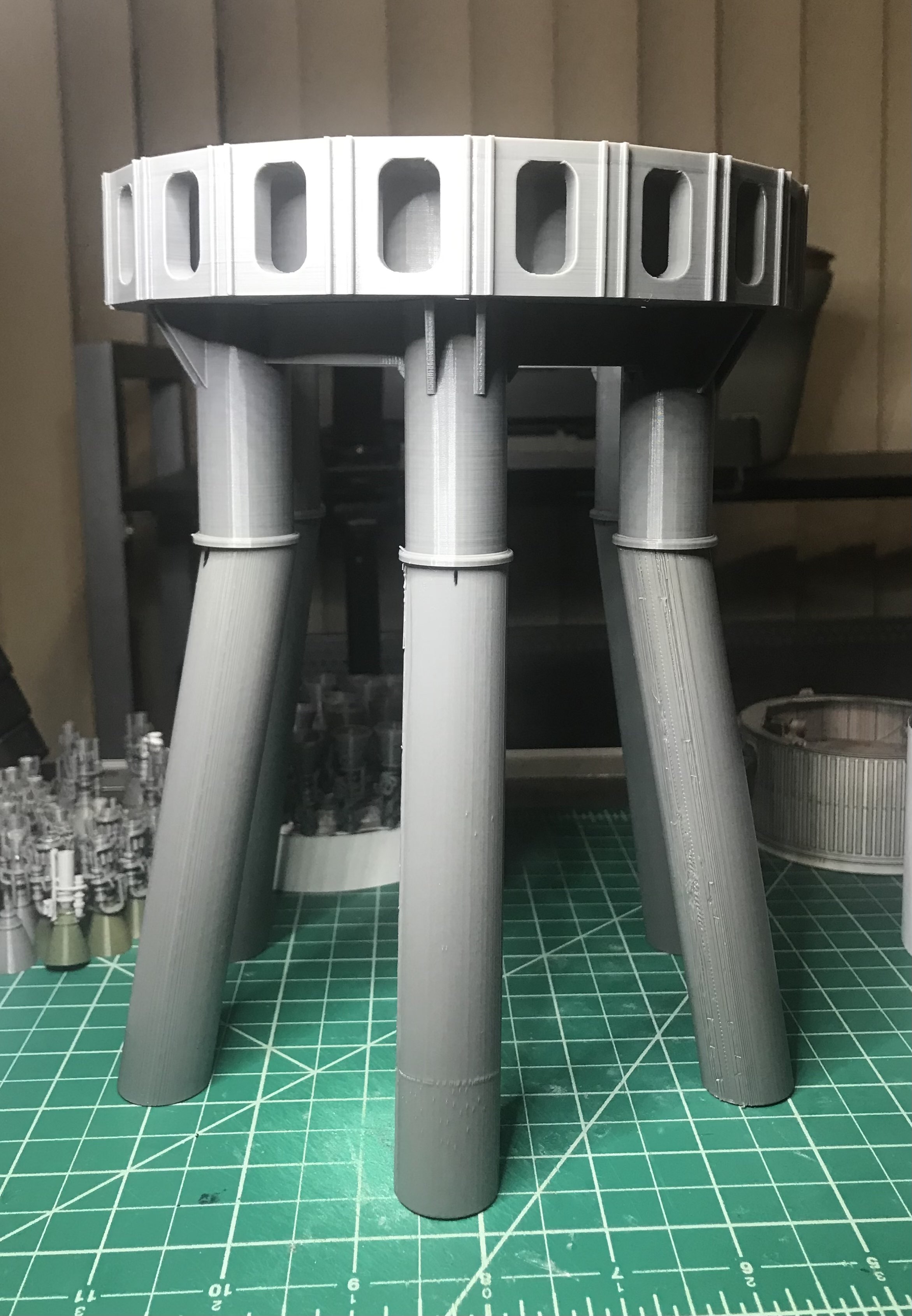 Free STL file AXM 1:100 SpaceX Orbital Launch Pad 👽・3D printable design ...