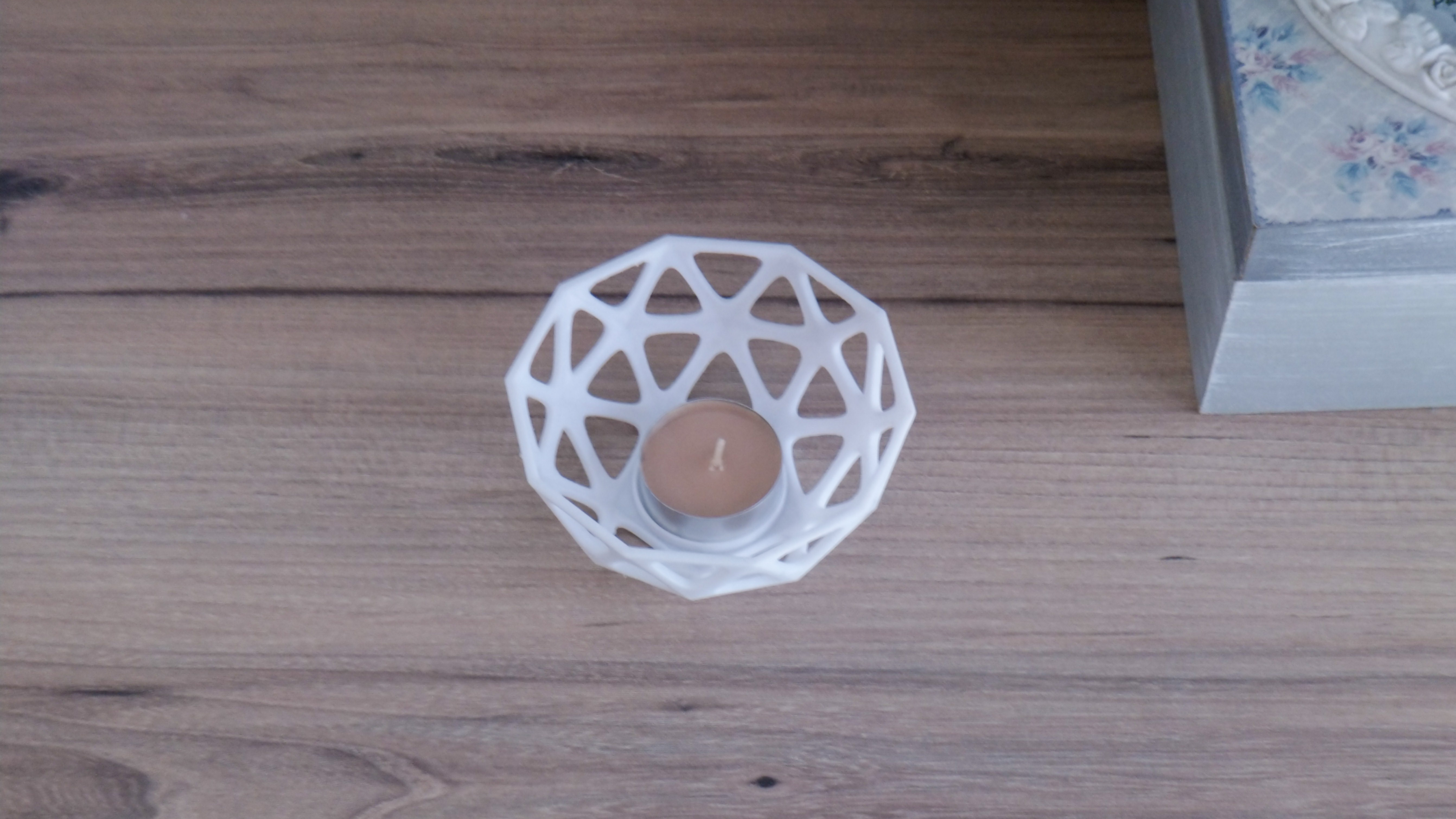 Бесплатный STL файл Tealight Stand・Дизайн 3D-принтера для скачивания・Cults