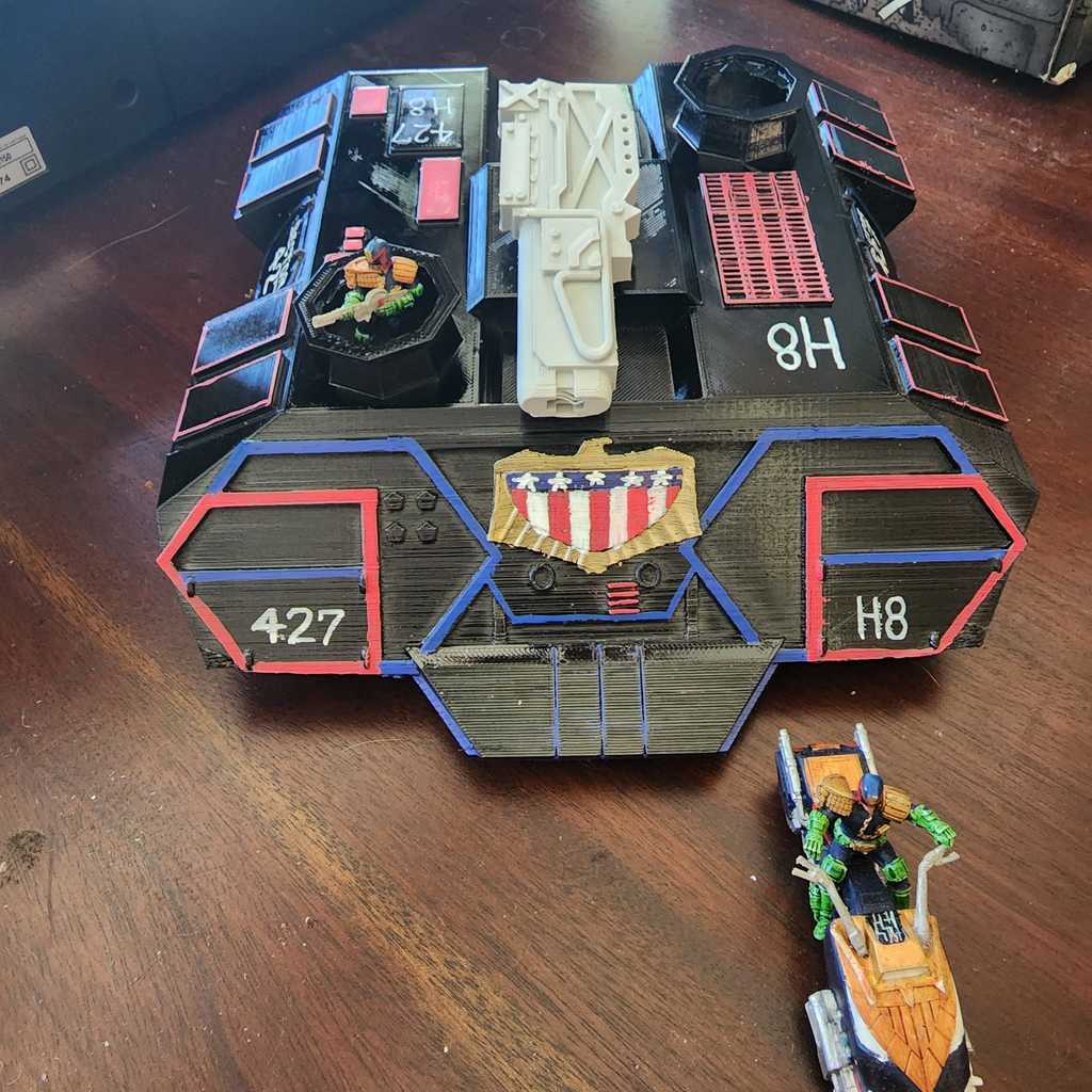 Free 3D file Dredd H Wagon (Hover)・3D print design to download・Cults