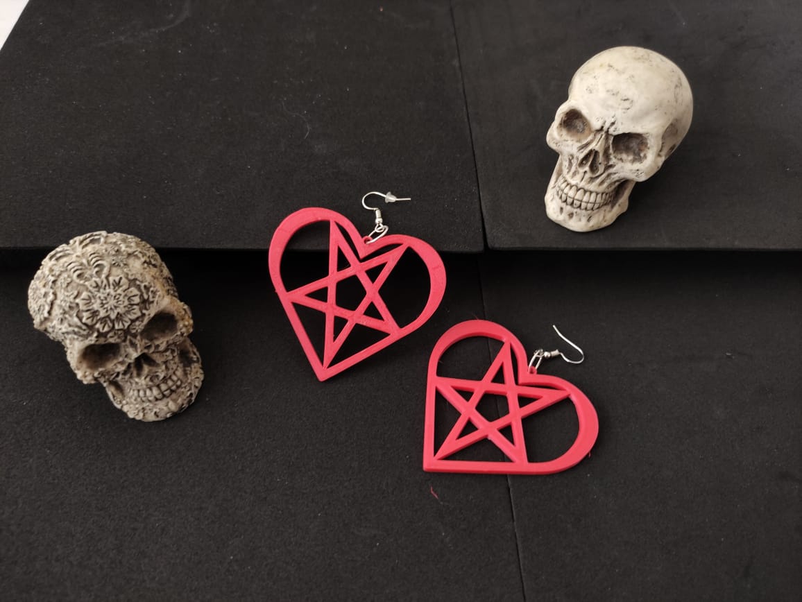 STL file Earrings "Heart Pentagram・Model to download and 3D print・Cults