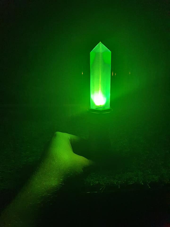 STL file Immersive larp crystal light 🔮・3D printing design to download ...