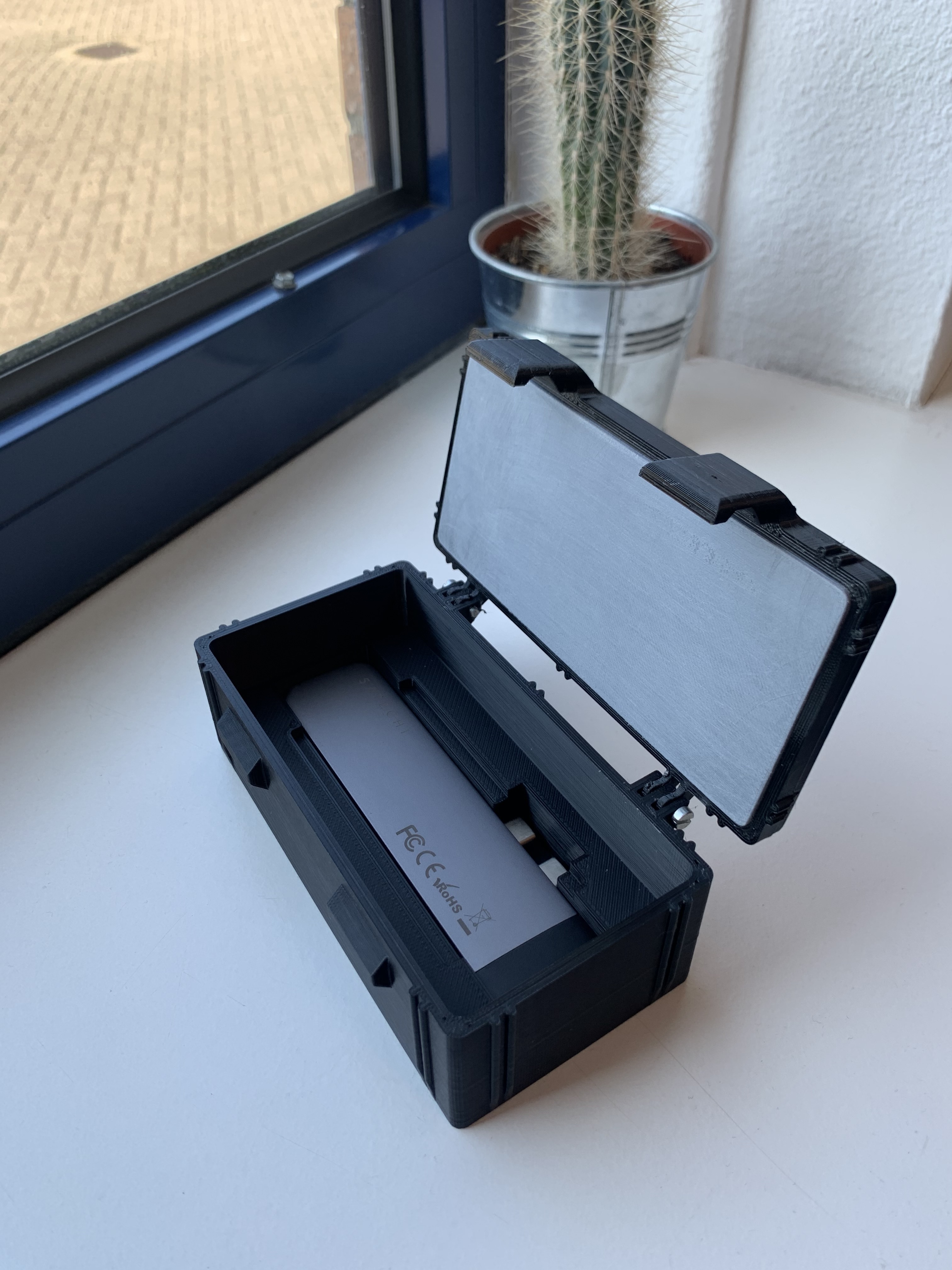 STL file Magic mouse + dongle case・3D printable model to download・Cults