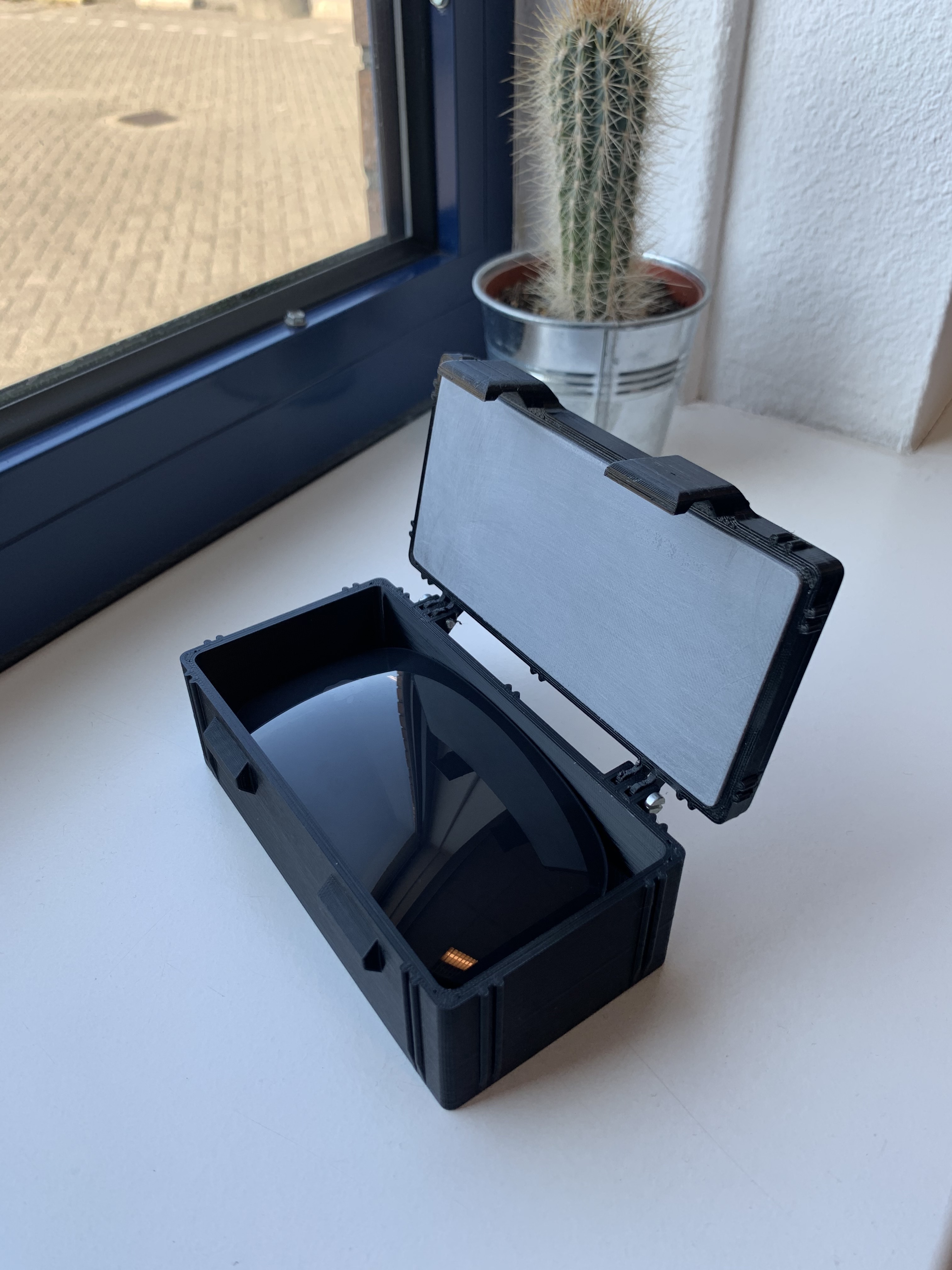 STL file Magic mouse + dongle case・3D printable model to download・Cults