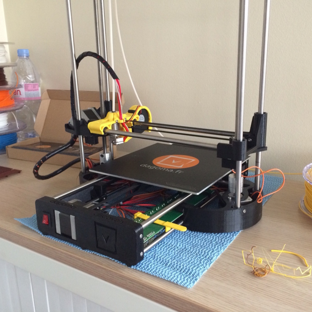 Free STL file Support for micro SD card・3D printable design to download ...