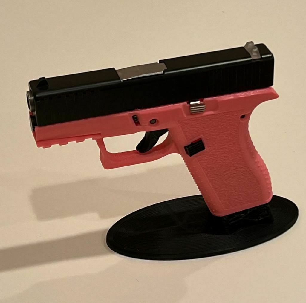 Бесплатный 3D файл PP43XR - G43X с направляющей для принадлежностей ...