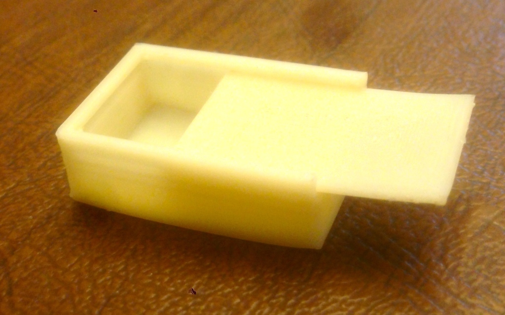 Fichier 3D gratuit Boîte à couvercle coulissant paramétrique・Objet imprimable en 3D à ...