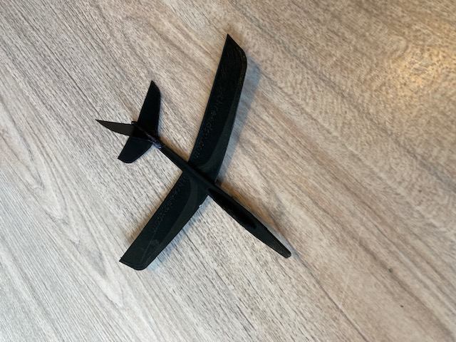 STL file Plane 1 v1・3D print design to download・Cults