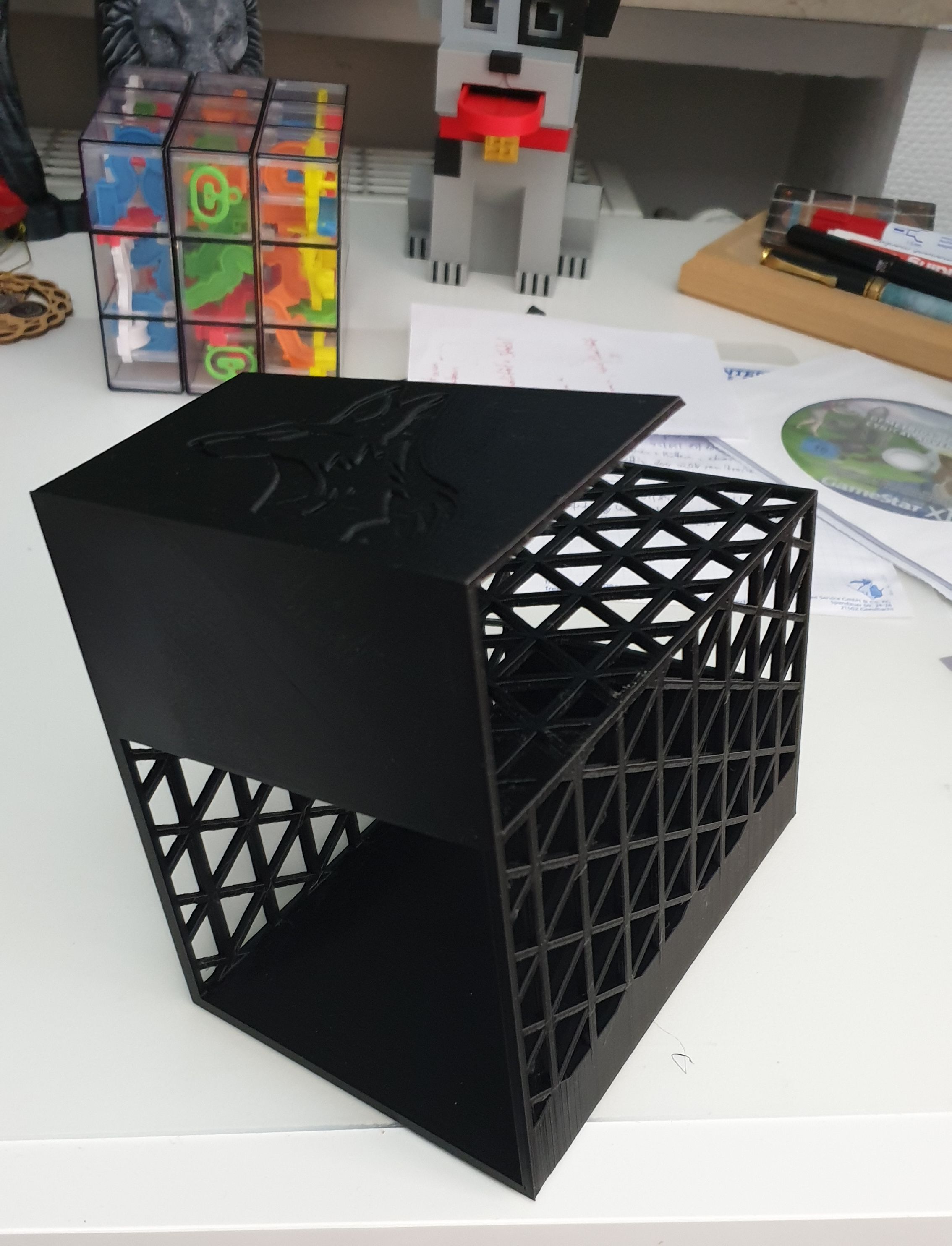 Free STL file Table Container lightweight・3D print object to download・Cults