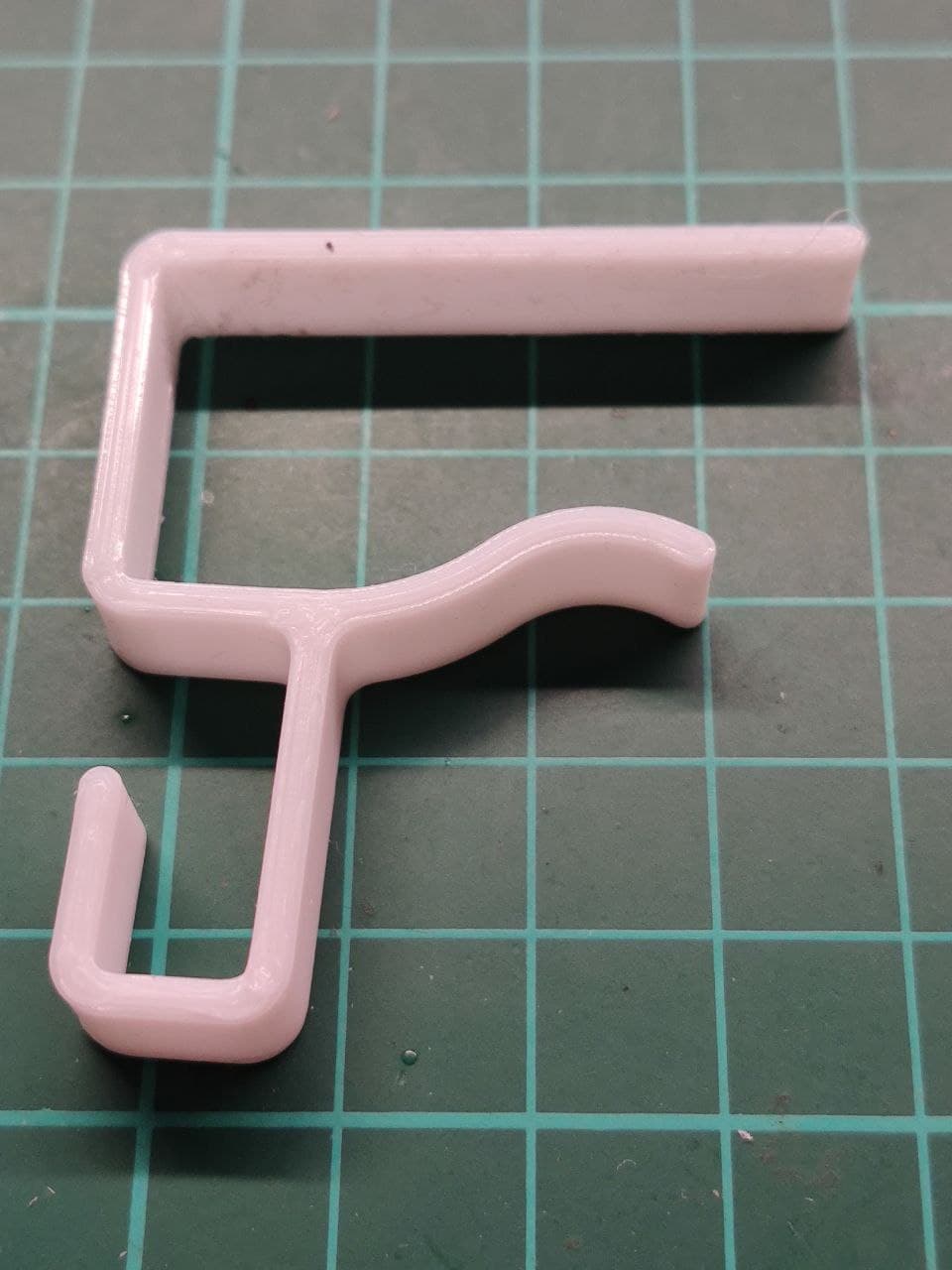 Free STL file Table cable clip 20mm・3D print object to download・Cults