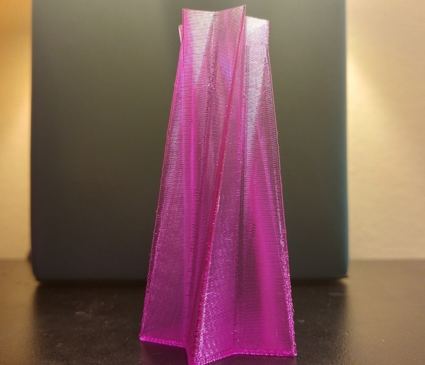 Free 3D file Twisted Star Vase ⭐・3D printing model to download・Cults