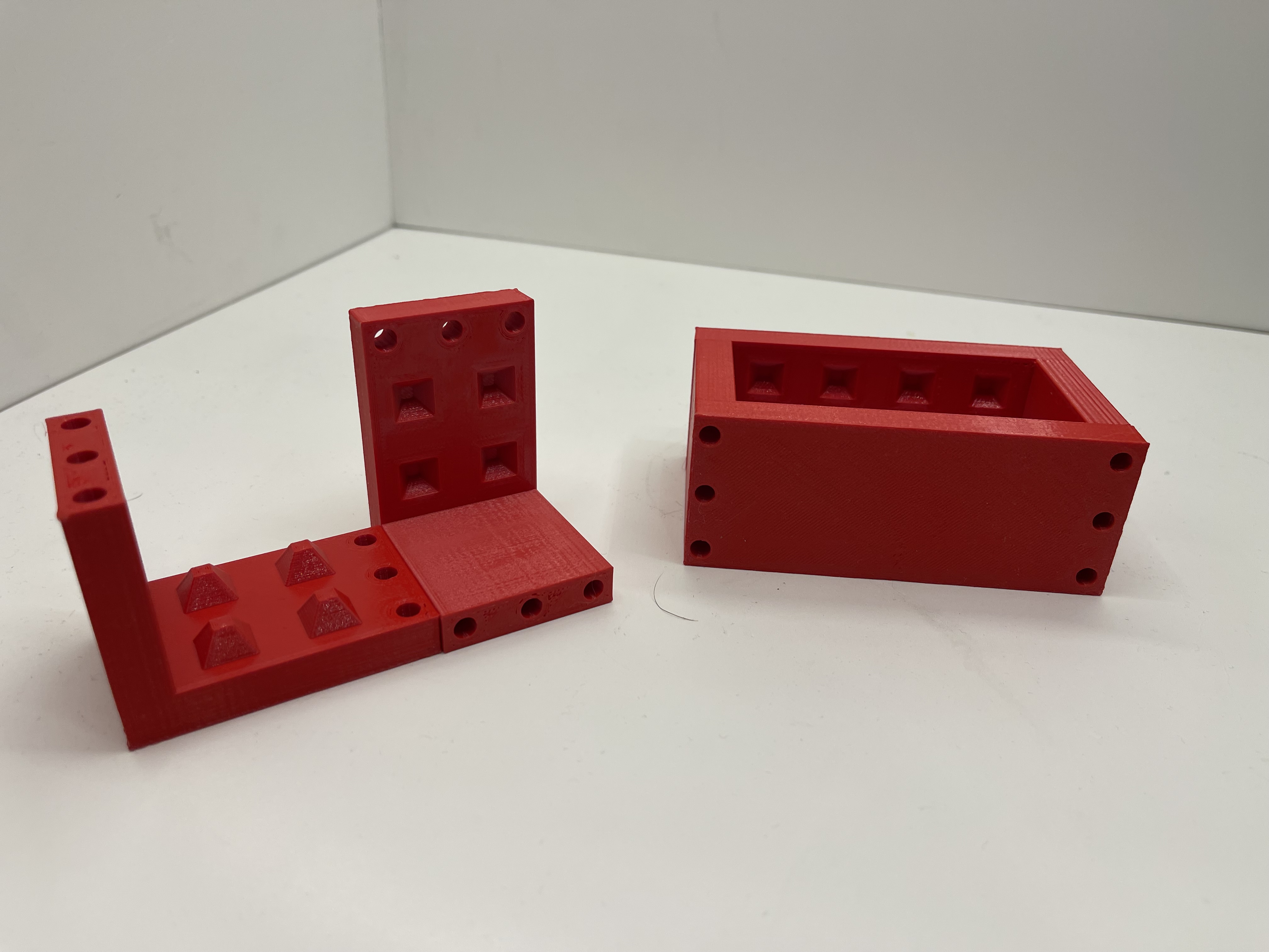 STL file FORMS FOR CONCRETE BLOCKS 1:14 SCALE・3D printer model to ...