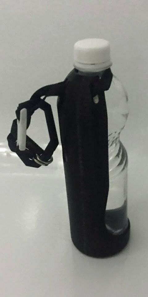 STL file Water Bottle for Dogs, Portable Dog Water Bottle, Pet Travel ...