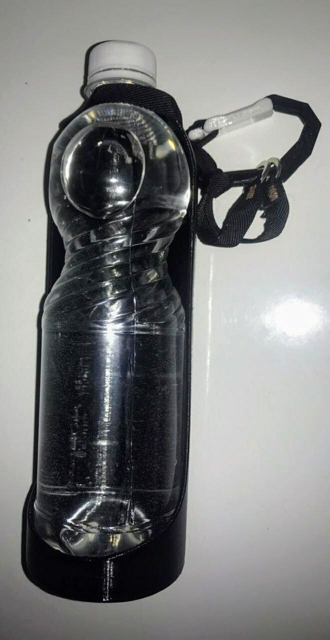 STL file Water Bottle for Dogs, Portable Dog Water Bottle, Pet Travel ...