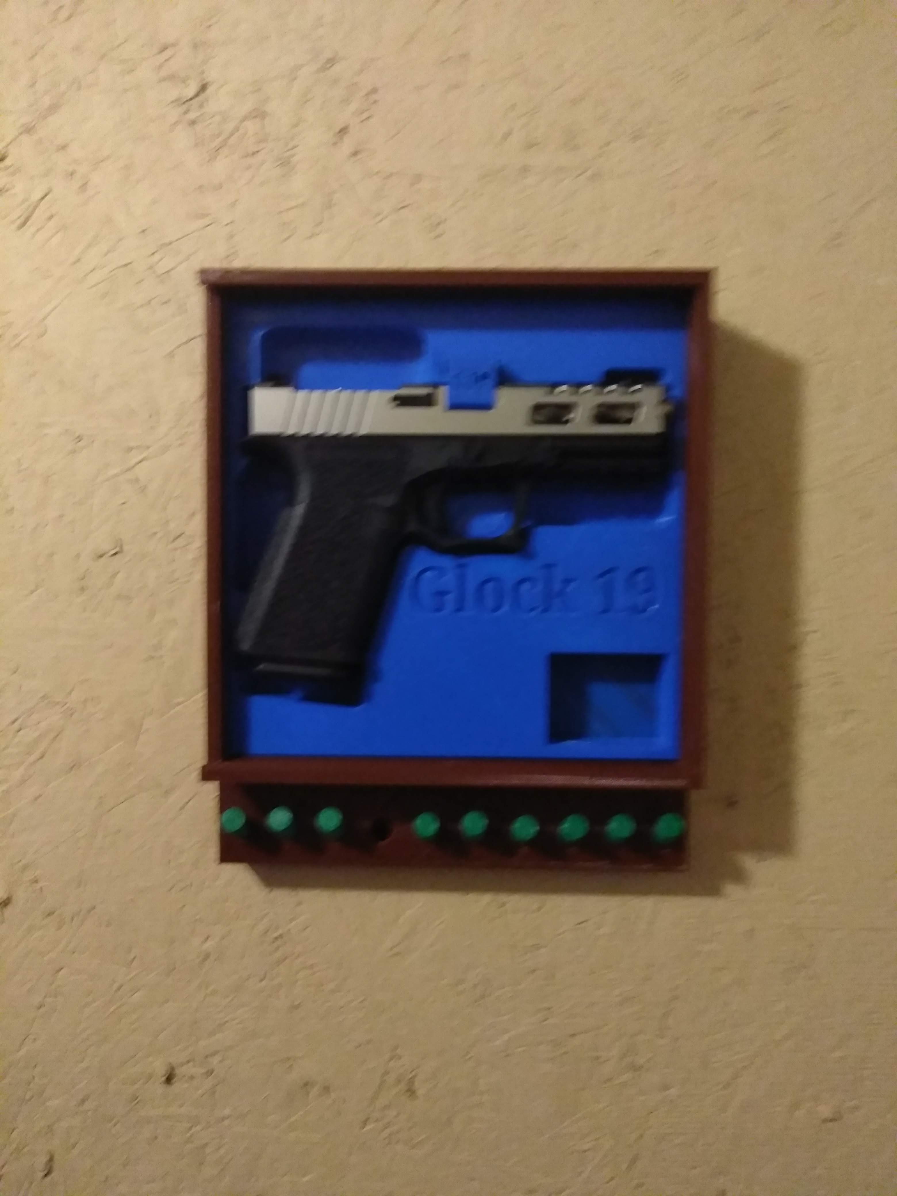 STL file Hide Away Glock Wall Box With Custom Bullet Keychains・3D ...