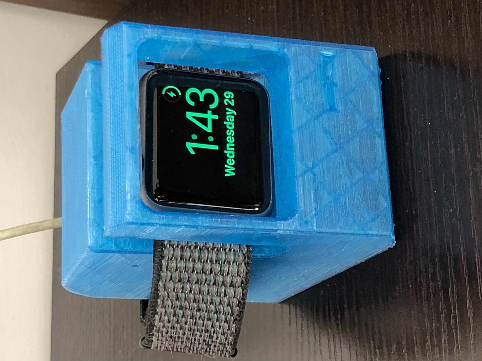 STL file Apple Watch Stand・3D printer model to download・Cults