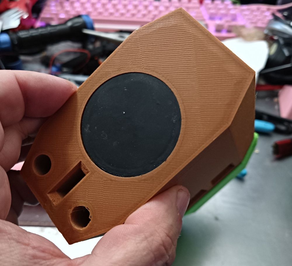 Free 3D file Non Disposable Flashlight・3D printer model to download・Cults