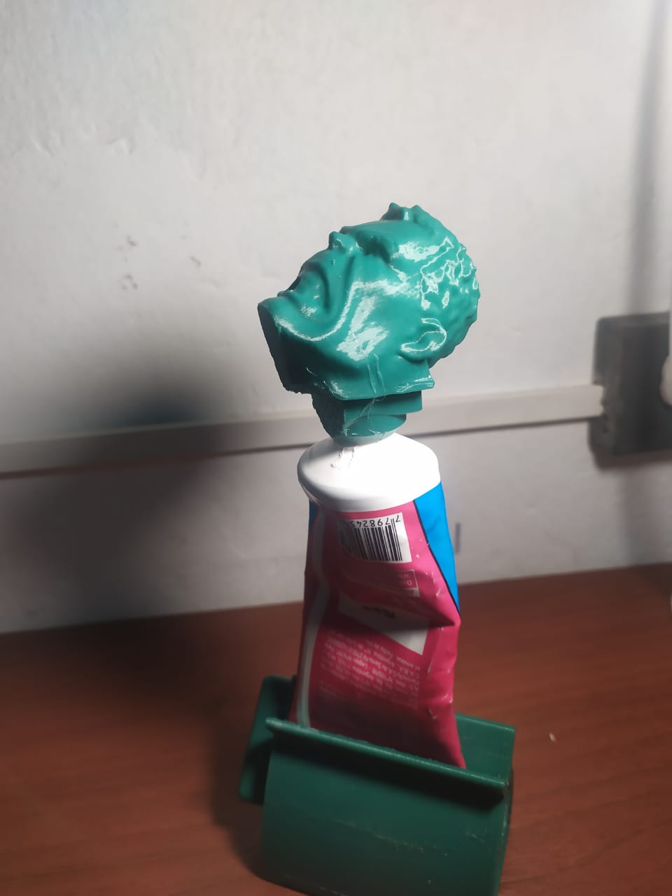 Файл STL Hulk spitting out toothpaste 🧑‍🔧・3D-печатная модель для ...