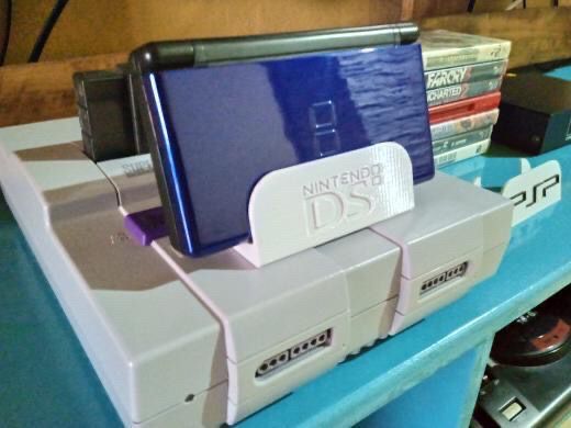 STL-Datei Nintendo DS-Ständer・3D-druckbare Vorlage zum herunterladen・Cults