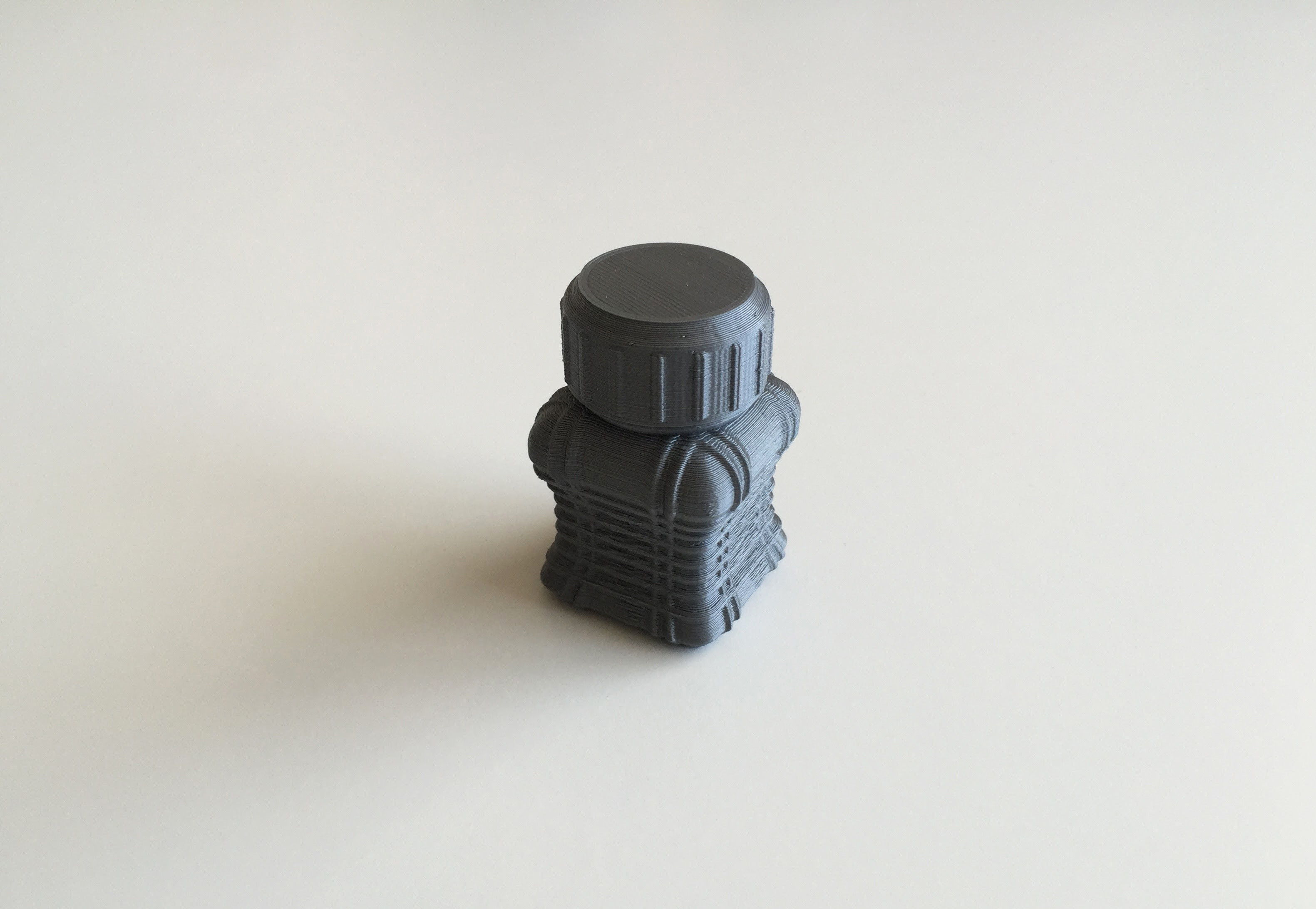 STL file Bottle and Screw Cap 43・3D printer design to download・Cults