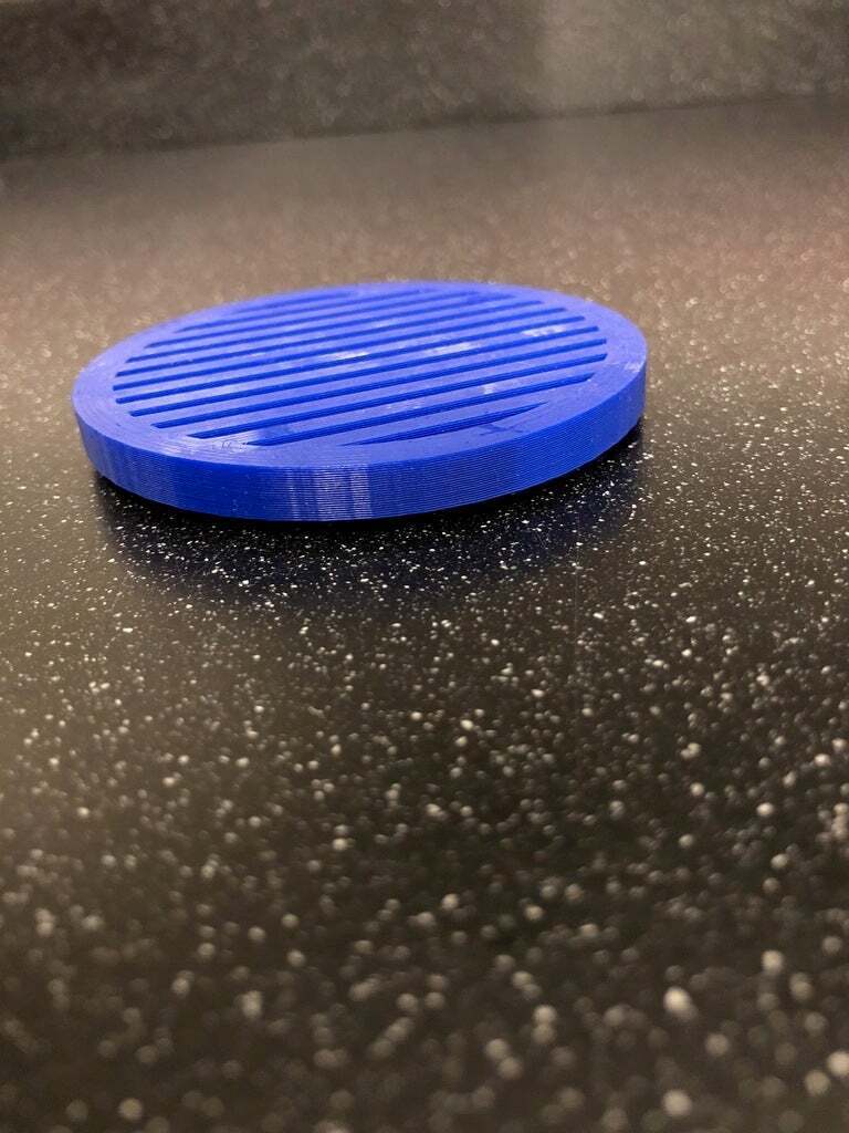 Free 3D file Coaster With Legs・Object to download and to 3D print・Cults