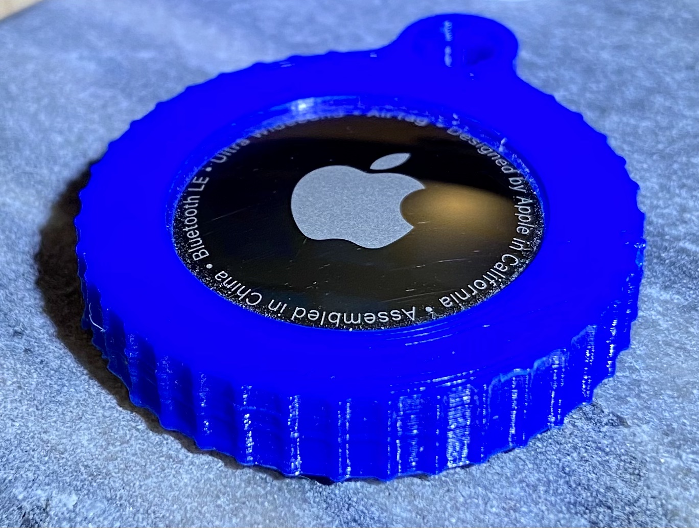 Файл STL Apple AirTag Screw-top case with attachment hole - Open ...